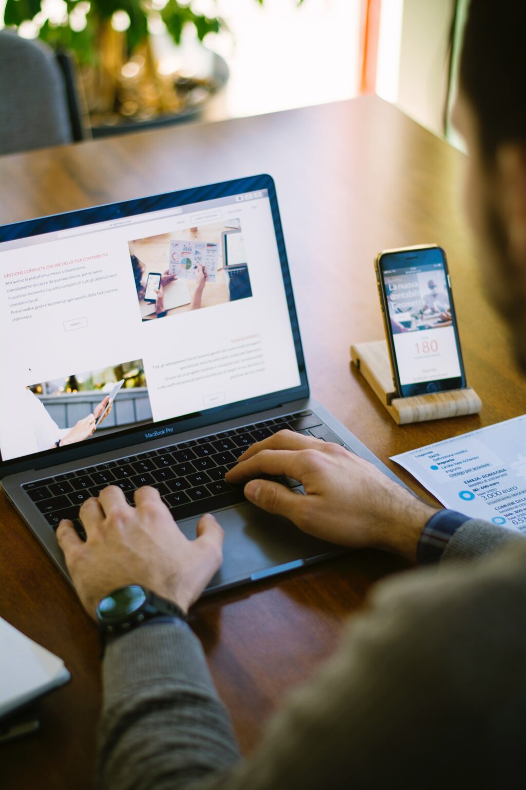 Unified Communications - Streamlined, Simple, Cost-Efficient ...